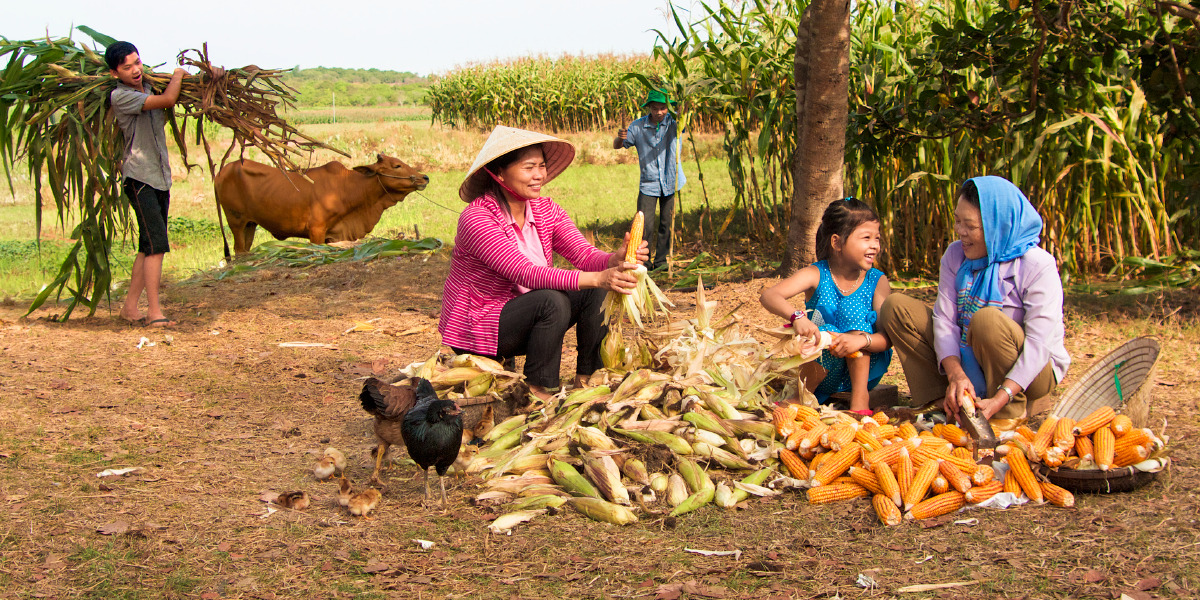 Paano Ipinakikita ni Jehova na Iniibig Niya ang mga Tao? | Pag-aaral