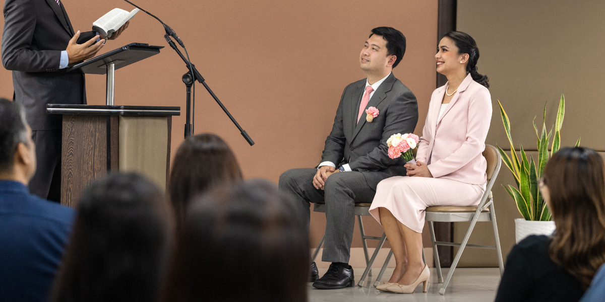 How to Plan a Wedding That Brings Honor to Jehovah | Watchtower Study