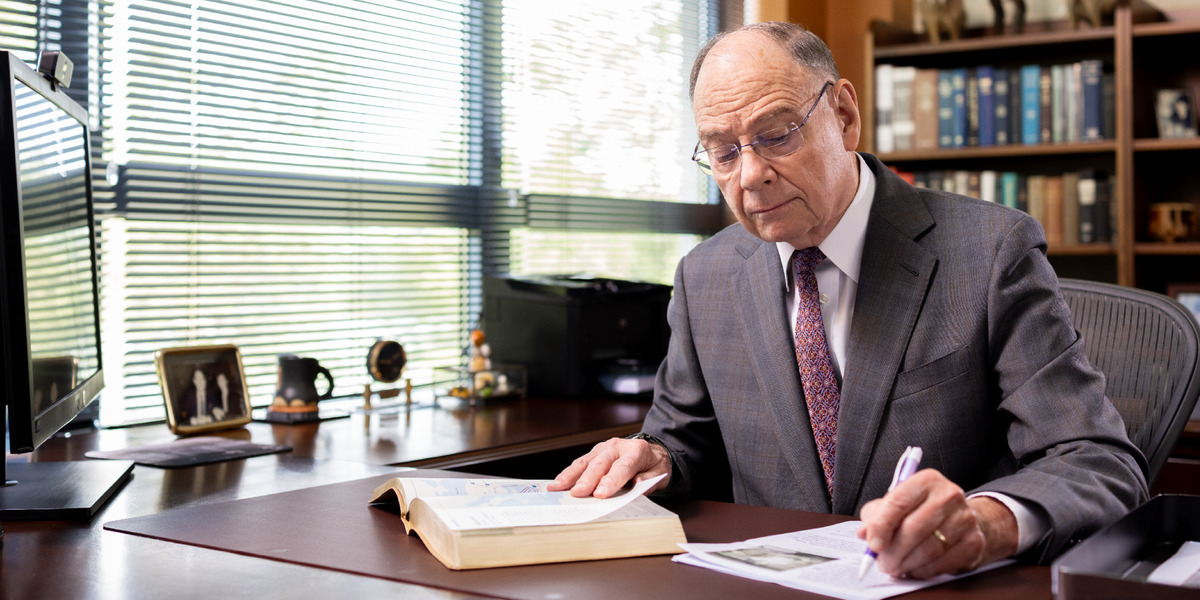 Yehova Alinsambilisha Ukutula ku Bwaice