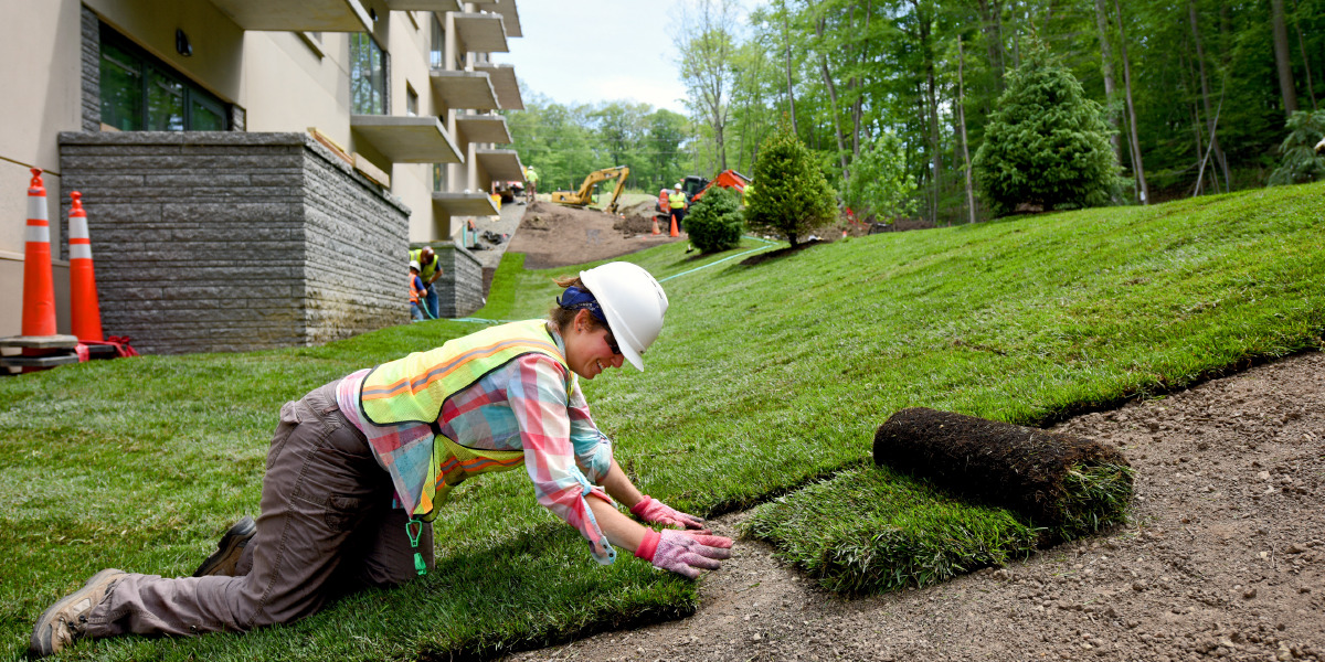 Warwick Photo Gallery (May – August 2015) | JW.ORG