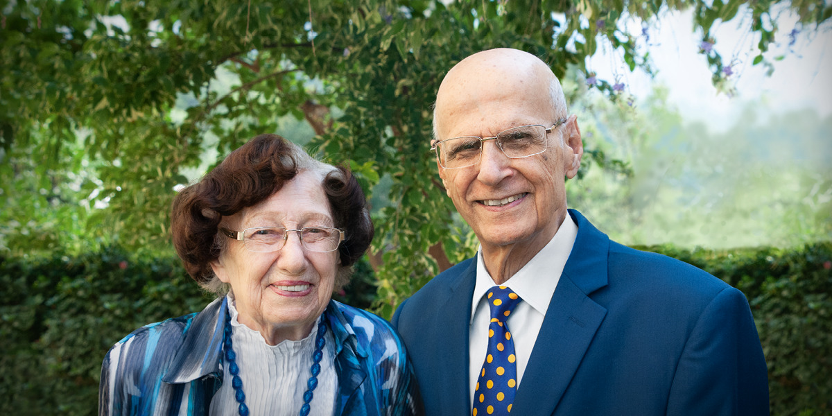 Miltiyaadiis Istaaviruu | Seenaa Jireenyaa