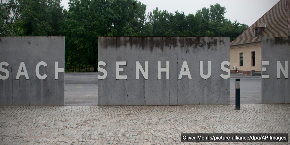 Une cérémonie à Sachsenhausen rend hommage aux Témoins de Jéhovah ...