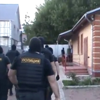 Caught on Video: Russian Authorities Raid Peaceful Religious Meeting