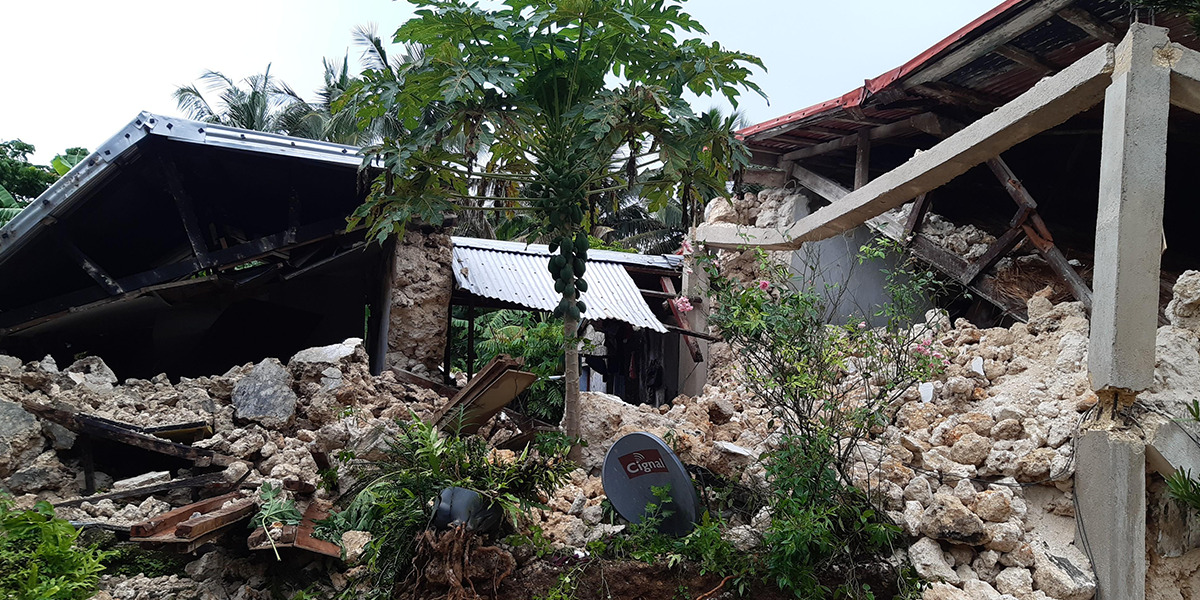 Earthquakes Rattle Philippines